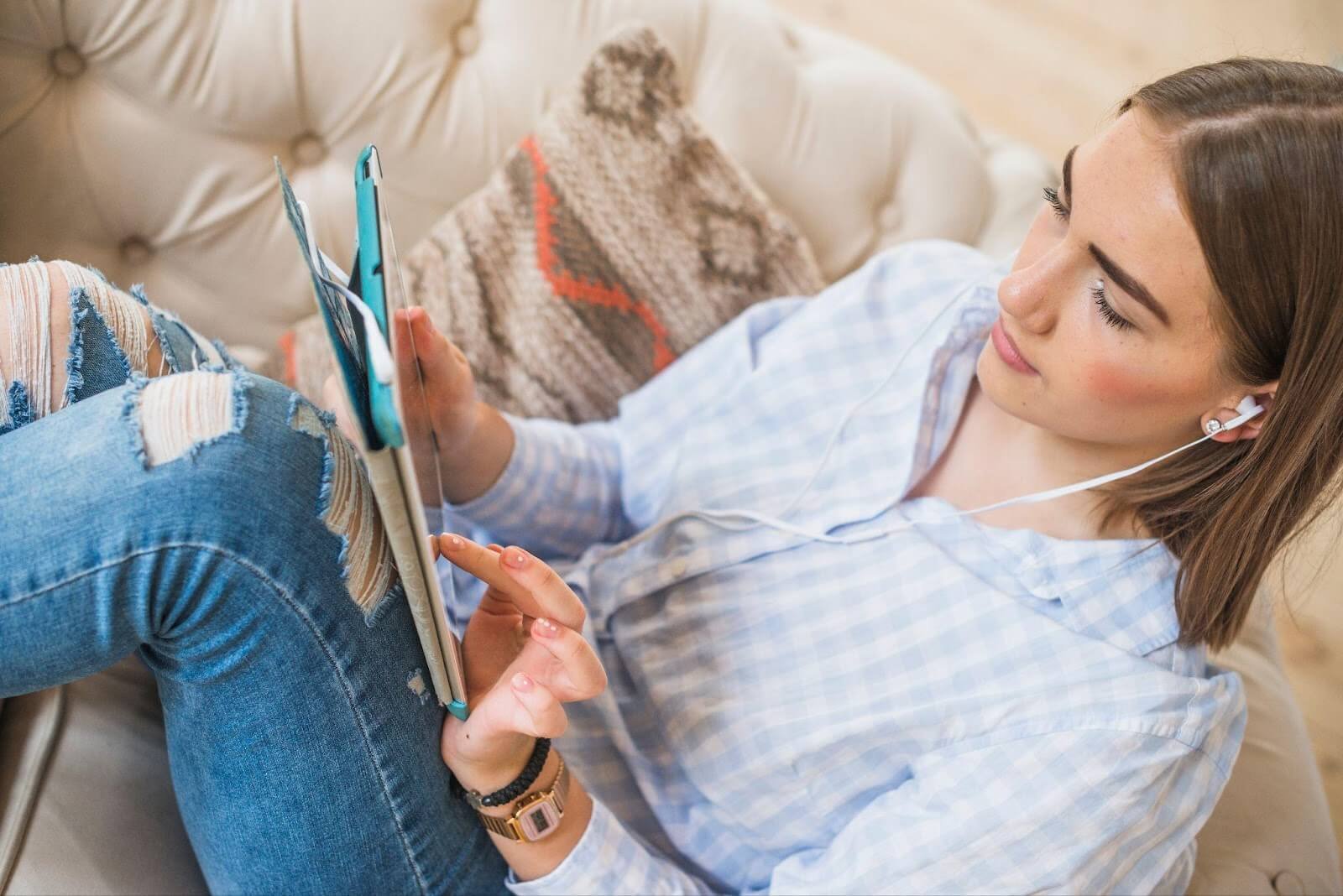 Top 10 Fun Ways to Celebrate Single Awareness Day Alone