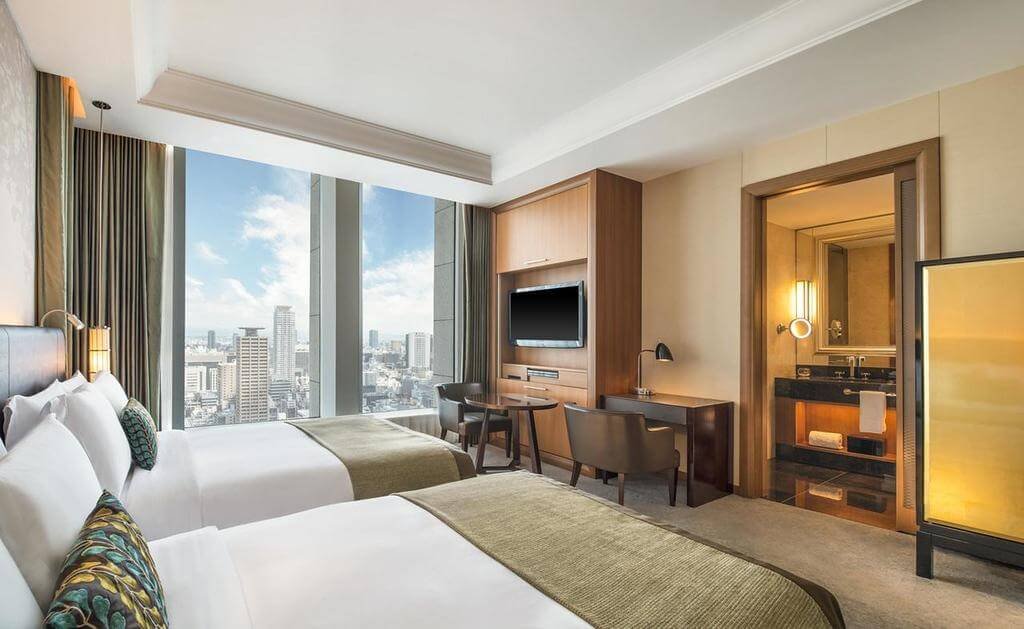 Top 10 Best and Most Popular Expensive Hotels in Japan